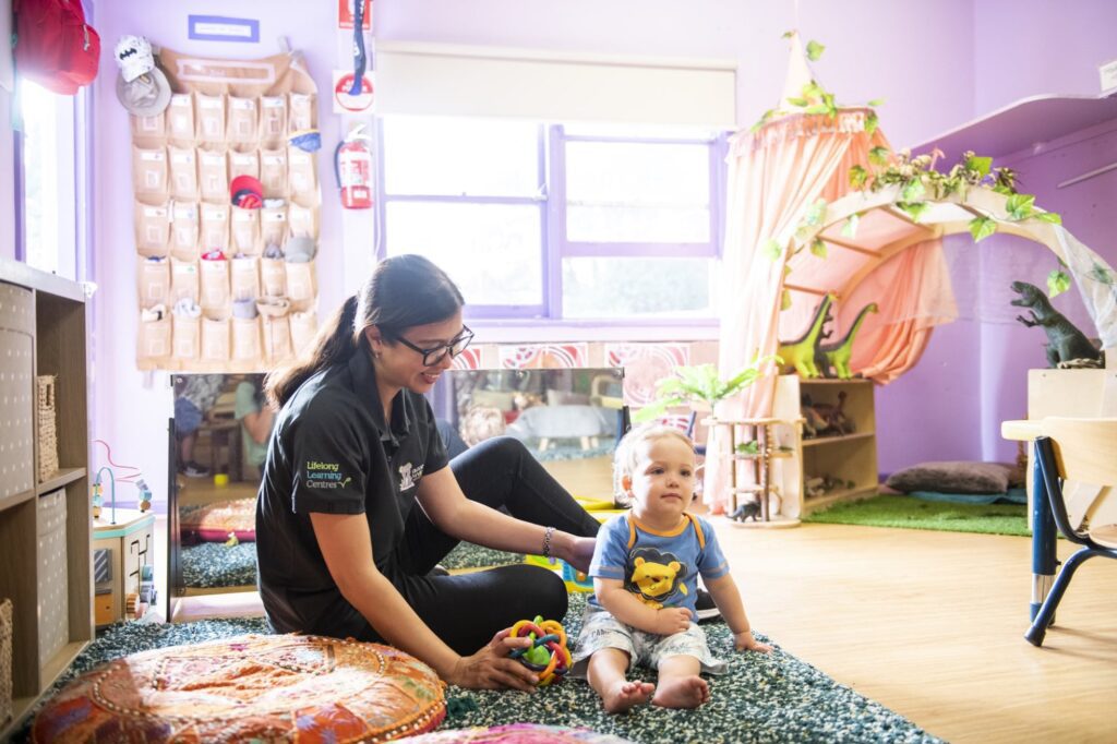 Effective room transitioning in early childcare - Aussie Kindies